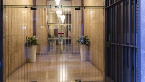 Imagem não classificada, 4 de 32, botão