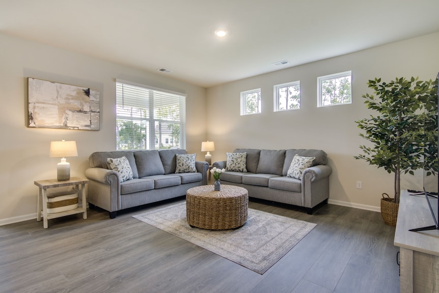 Bright Ocean View Home W\/ Resort Pools: Near Beach - Bethany Beach, DE