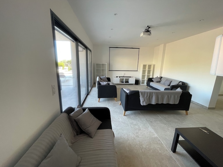 Villa De Standing Avec Vue Imprenable Sur La Baie De Calvi - Balagne