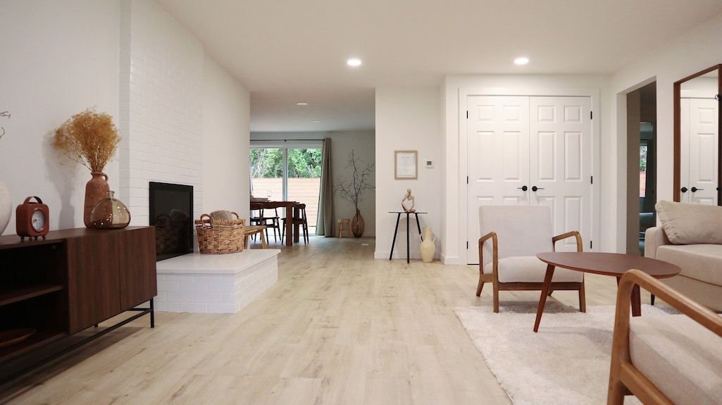Haven Guesthouse In Milwaukie - 2 Bedroom & 2 Bathroom With Fenced Backyard - Oregon