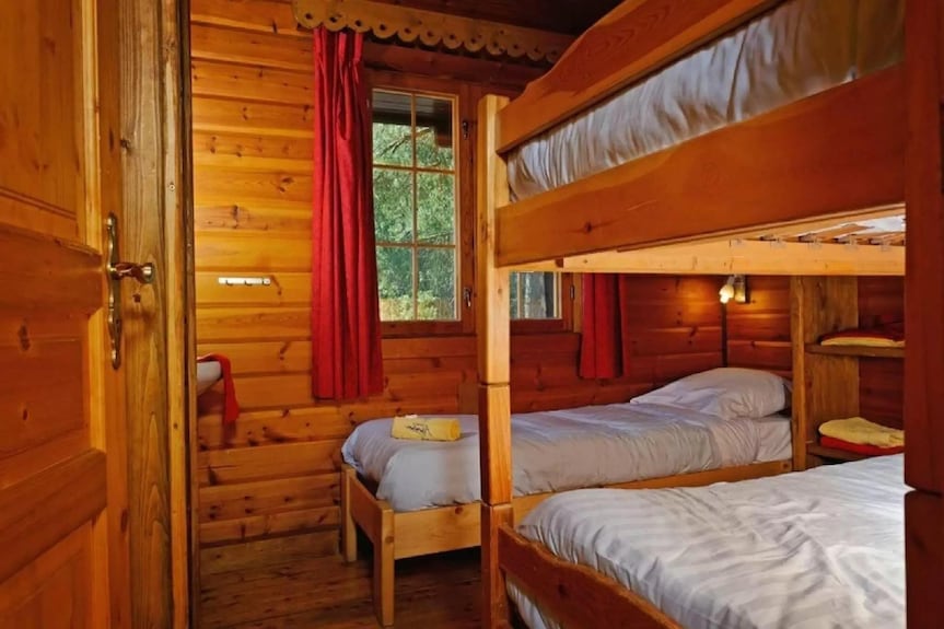 Amplio Chalet De 8 Habitaciones - Bélgica