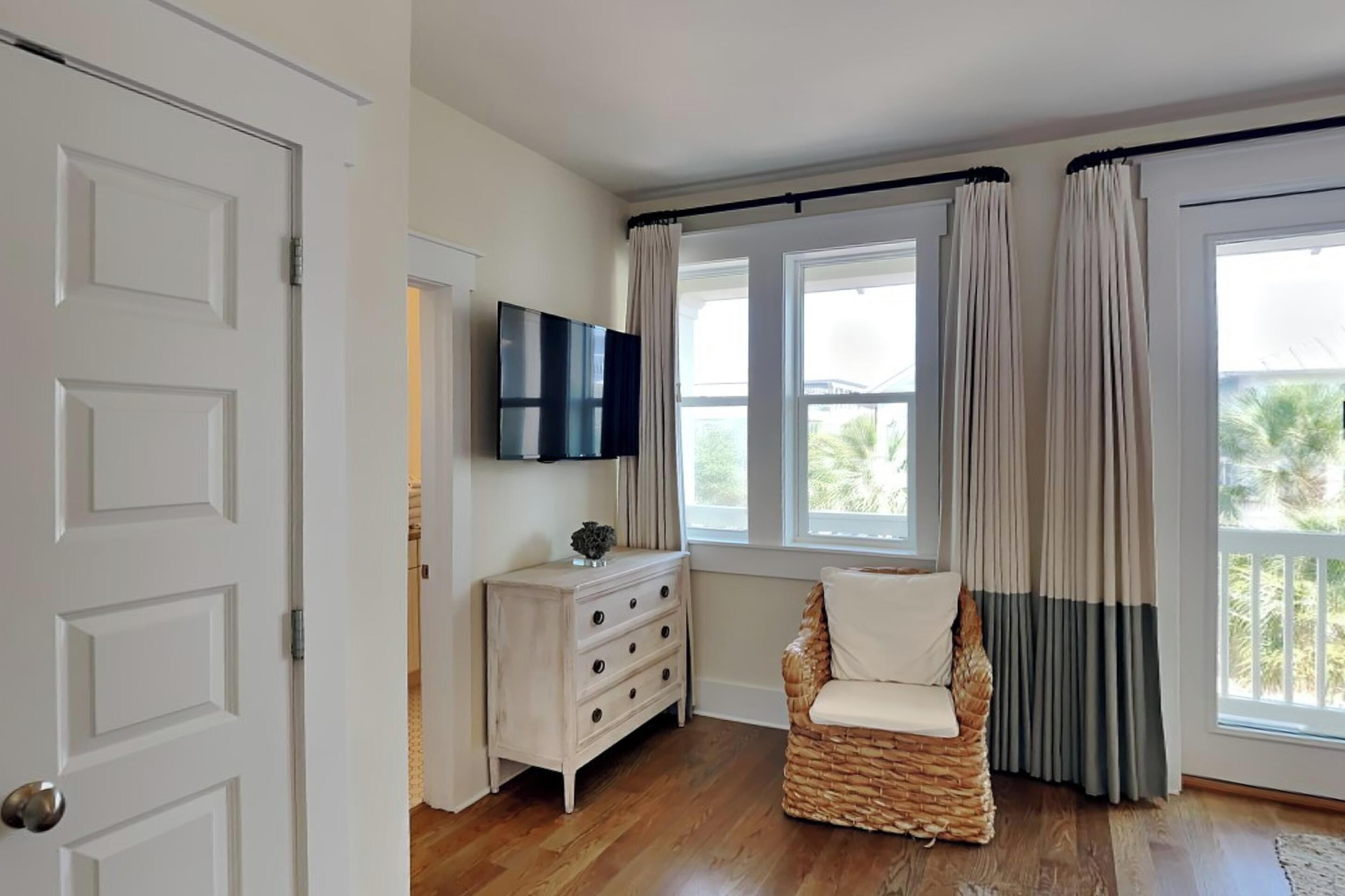 Green Wave | Pet Friendly, Near Beach + Amenities - Seacrest, FL