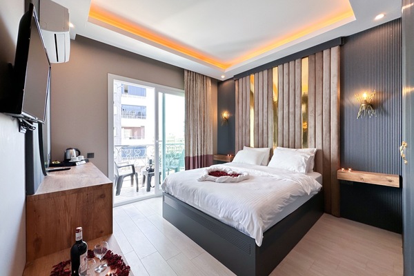 Quarto de Luxo | Minibar com produtos grátis