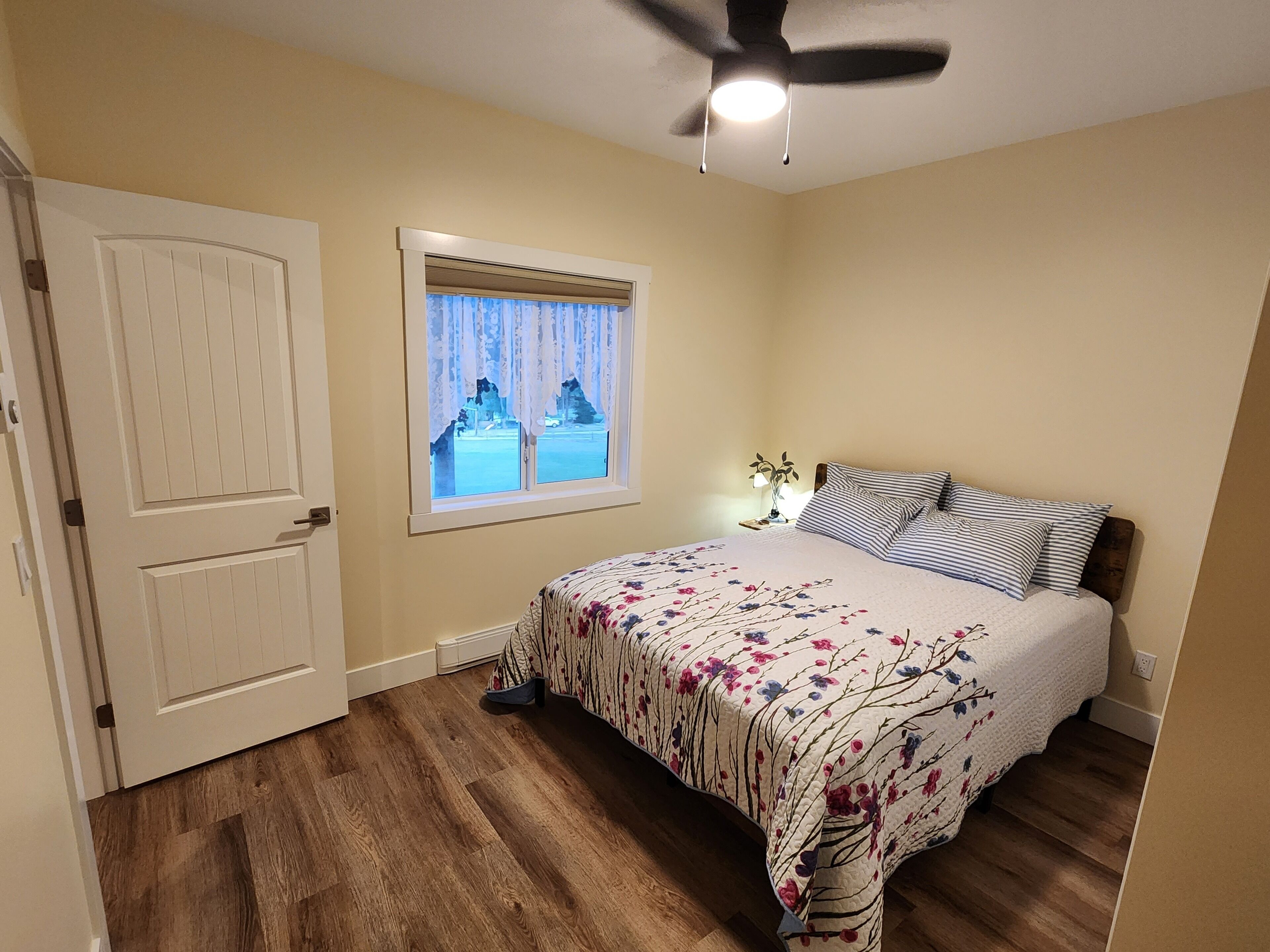 Relax, Rejuvenate, Play!! - 암스트롱