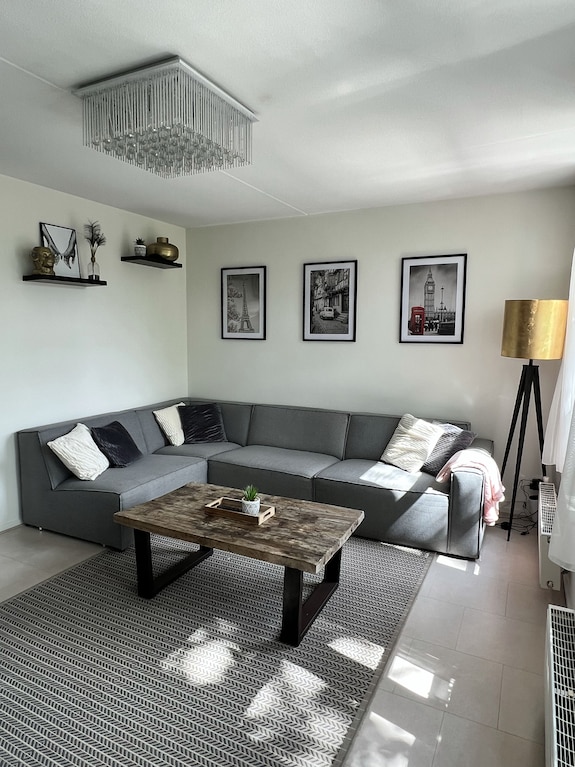 Apartment Overlooking The Beautiful Brouwersgracht Canal In Amsterdam Centre - Amsterdam