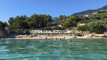 Vila, 5 quartos, sacada, vista para o jardim | Praia