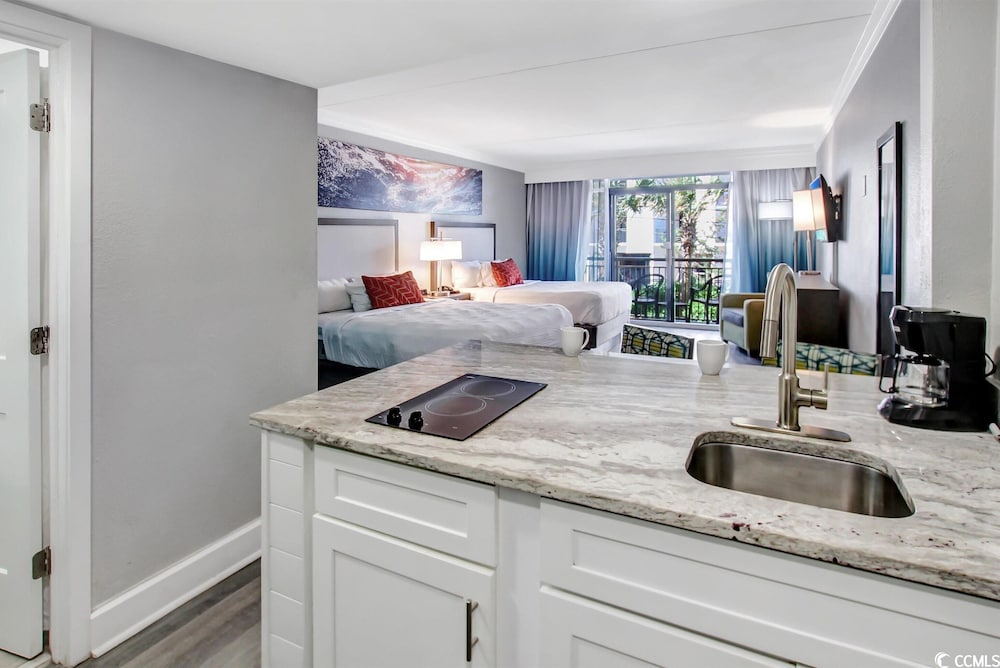 Immaculate Ocean View Double Queen Suite!- Grande Cayman Resort Unit 232 - Sleeps 4 Guests! - Myrtle Beach, SC