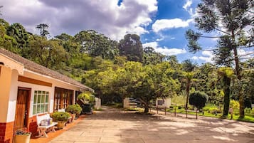 Fachada da propriedade