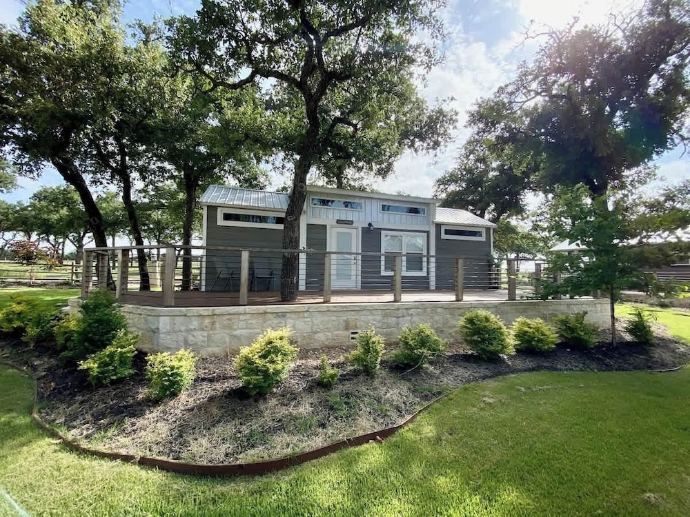 Resort At Fredericksburg Unit 5 - Fredericksburg, TX