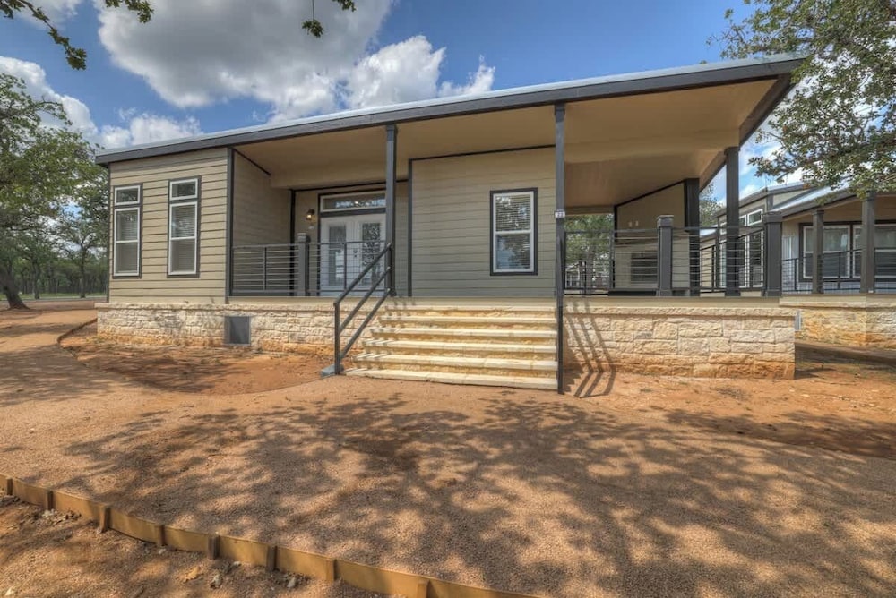 Resort At Fredericksburg Unit 23 - Fredericksburg, TX