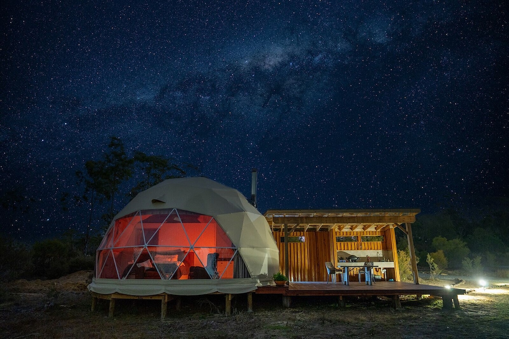 Scribbly Farm Premium Dome Bush Retreat Southern Highlands - Southern Highlands