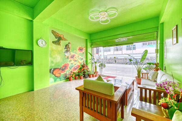 春发民宿 - 湖西