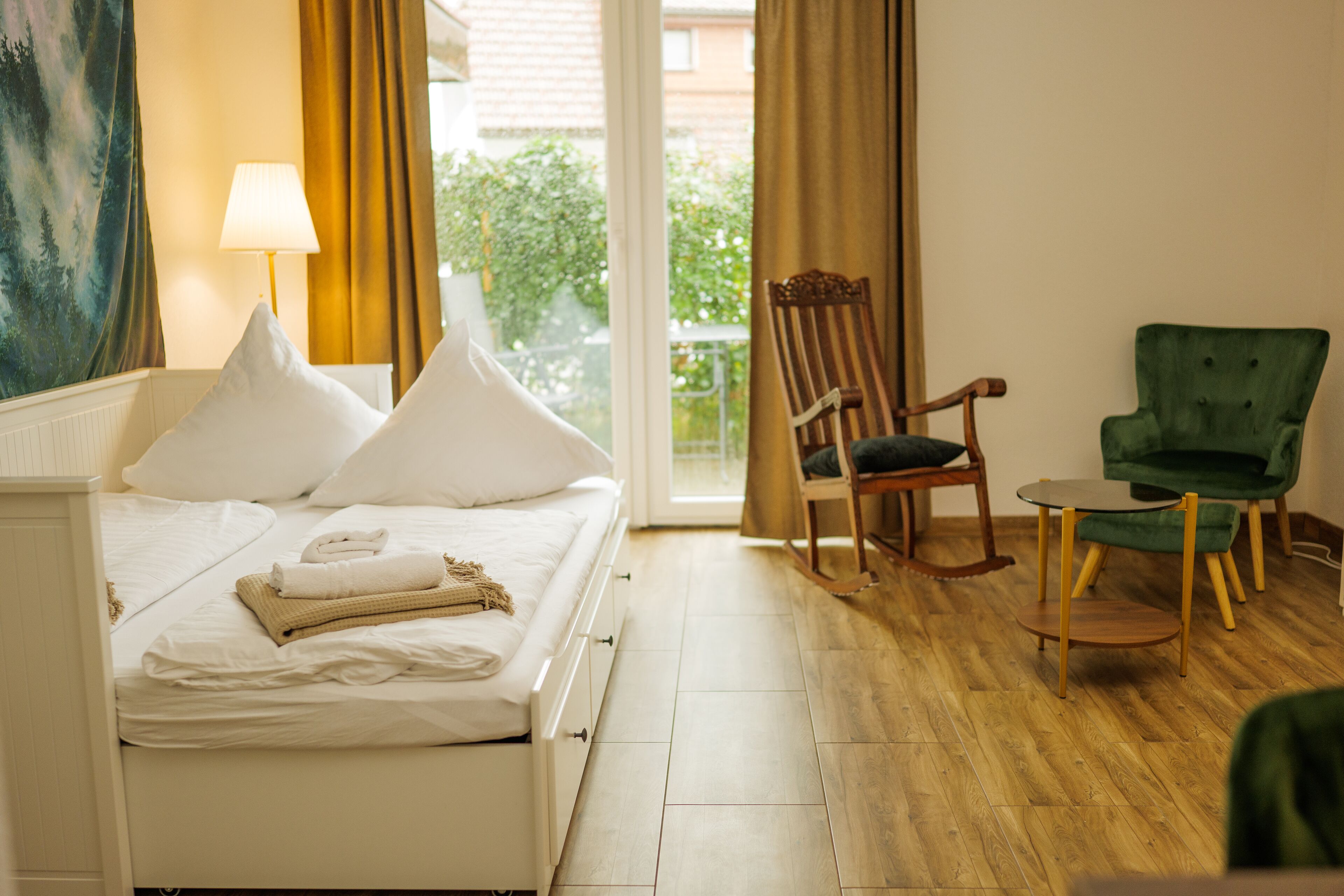 Schwarzwald Plätzchen | Terrasse | Parkplatz - Höchenschwand