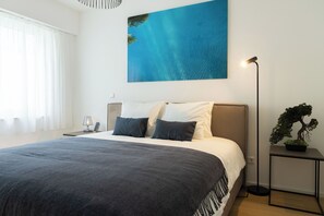 2 Bedroom Apartment | Com decoração personalizada, com mobília individualizada 