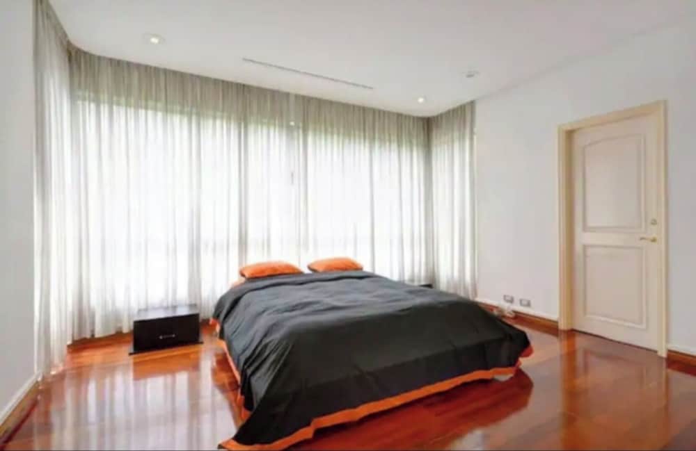 12 Bedrooms Luxury Poblado Penthouse Heated Pool Sauna Butler Security - Medellín
