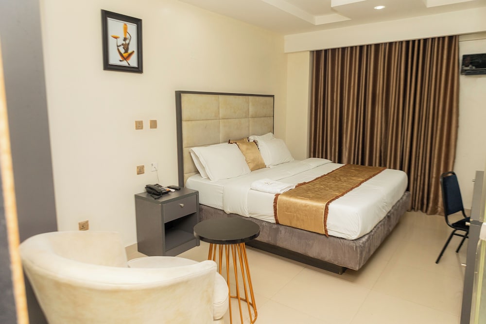 Hotel Romeneo - Lagos