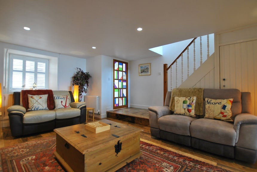 Aqua Vista- Seafront Cottage, Cellardyke - Crail