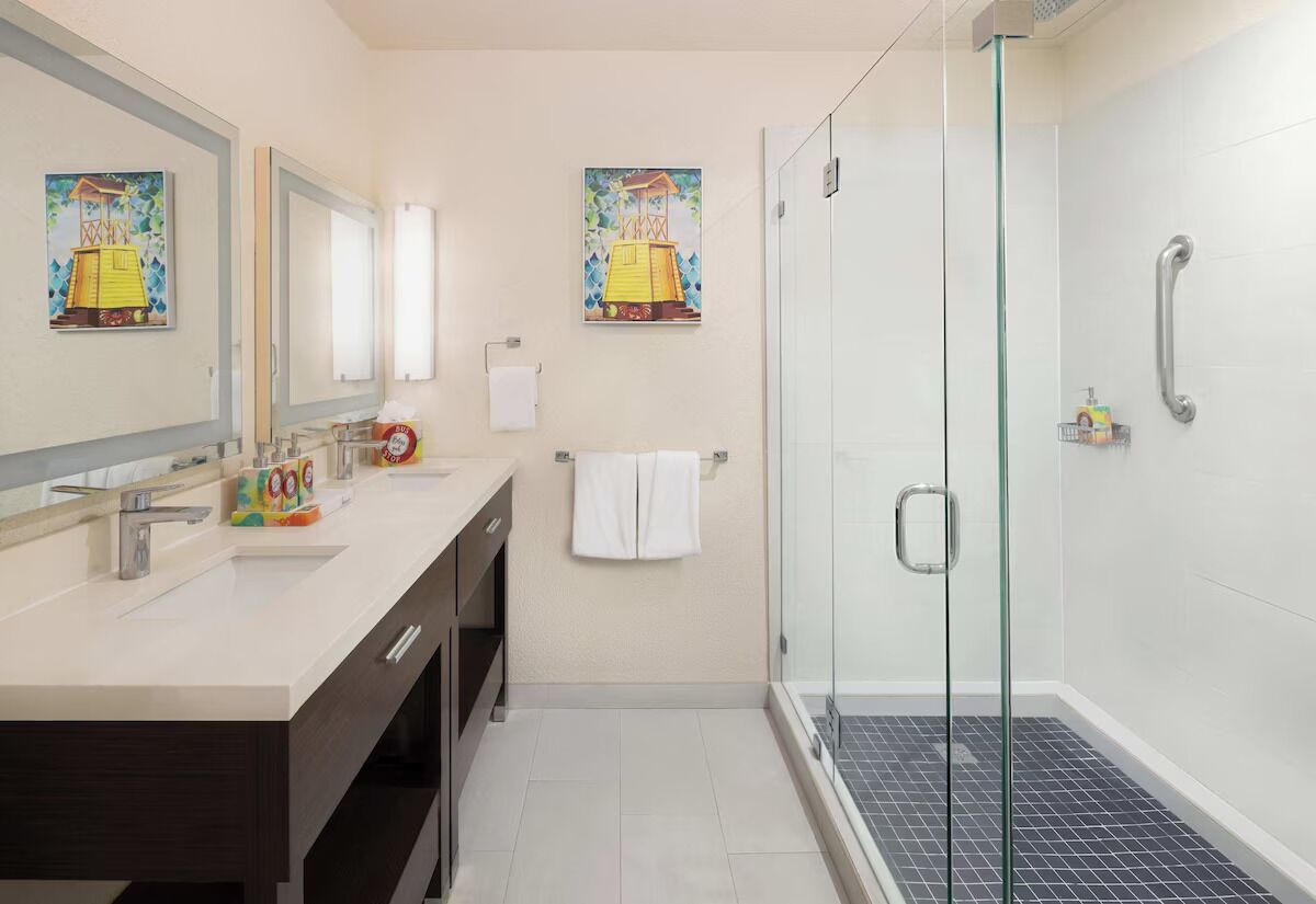 Minutes To Dover Beach! Two Suites With Breakfast, Free Beach Sunbeds, Pool! - Worthing