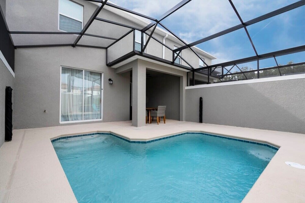 Gorgeous 4bd With Pool @ Storey Lake Resort 4475 - Kissimmee, FL