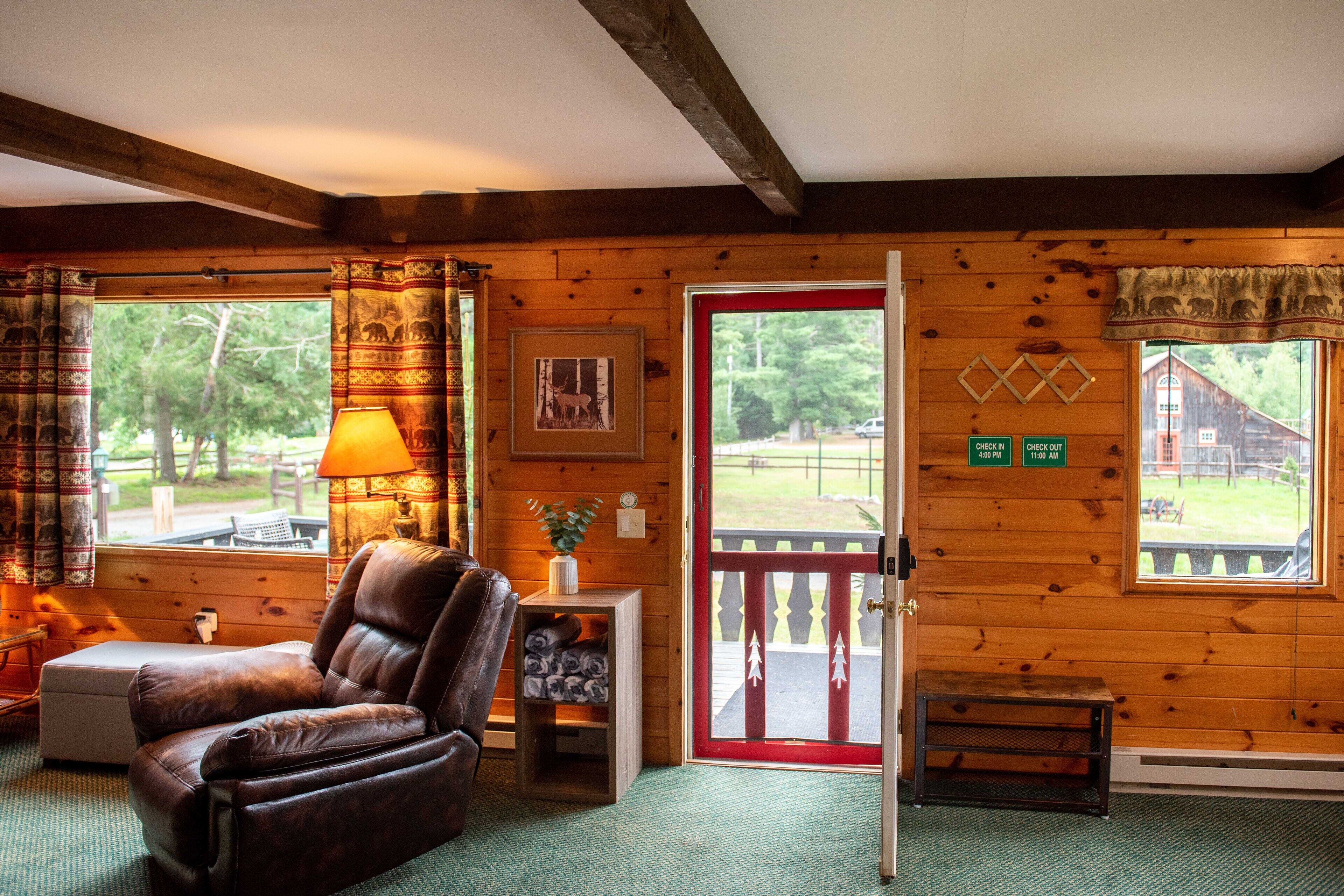 Sweet Chalet By The Lake! - State of New York