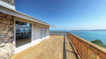 Casa, várias camas, banheira de hidromassagem grande | Terraço/pátio interior