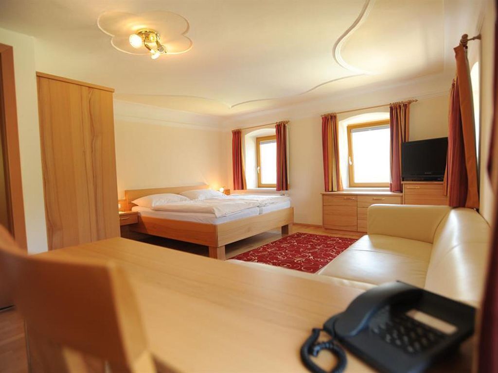 Apartment - Terrasse, Bergblick 40m² - Frühstück - Landhotel Gressenbauer - Hinterstoder