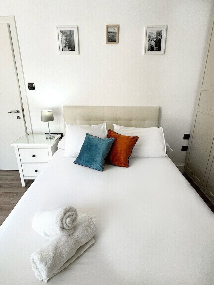 City Penthouse Suite W/ Terrace - Algeciras