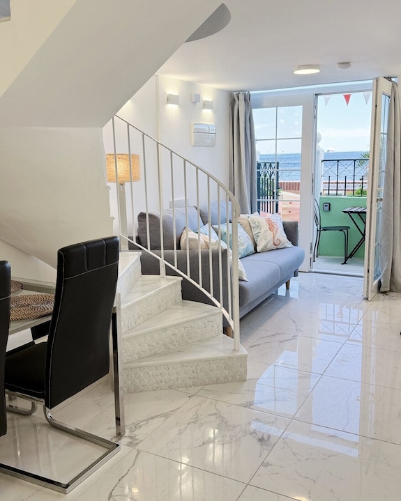 Unique Waterfront Duplex On The Mediterranean - Gibraltar