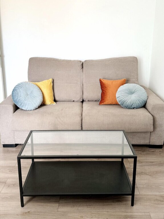 Modern City Centre 2 Bed Apt W/ Private Balcony - Gibraltar