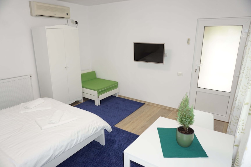 Casuta Bradulet Aeroport Otopeni & Therme - Tunari