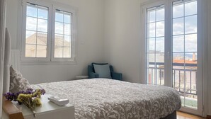 Apartamento, 2 quartos, varanda, Vista para a cidade | 2 quartos, ferro/tábua de engomar 