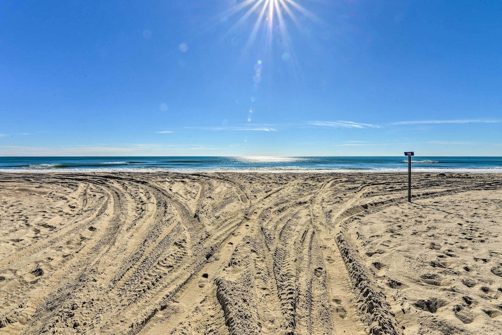 ウエスト オブ ザ ムーン オーシャン パートメト W / ビーチ アクセス ! - エメラルド・アイル, NC