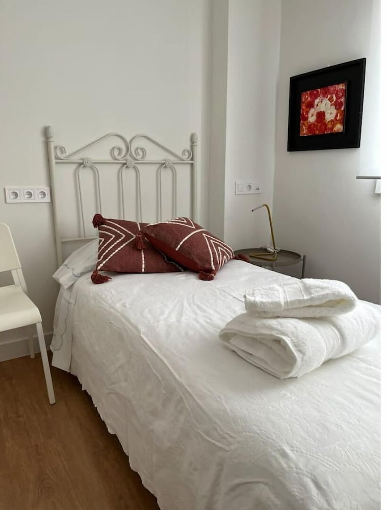 Apartamento Entero Para 4 Personas En Leioa. Sin Ascensor - Leioa