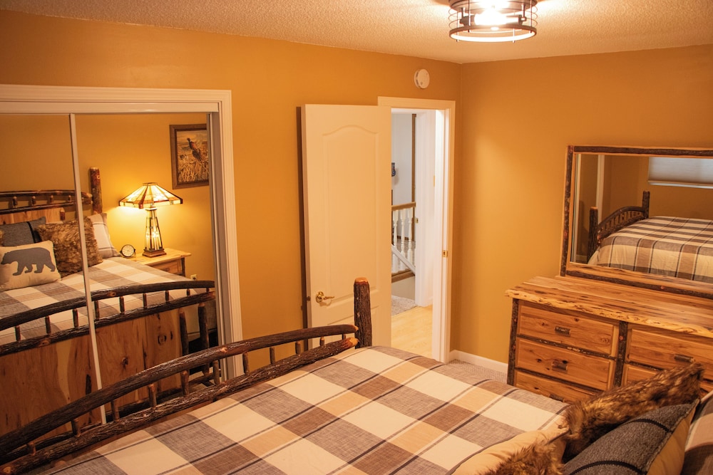 Welcome to Dells Escape: A Historic Getaway on Dells Mill Pond - Eau ...