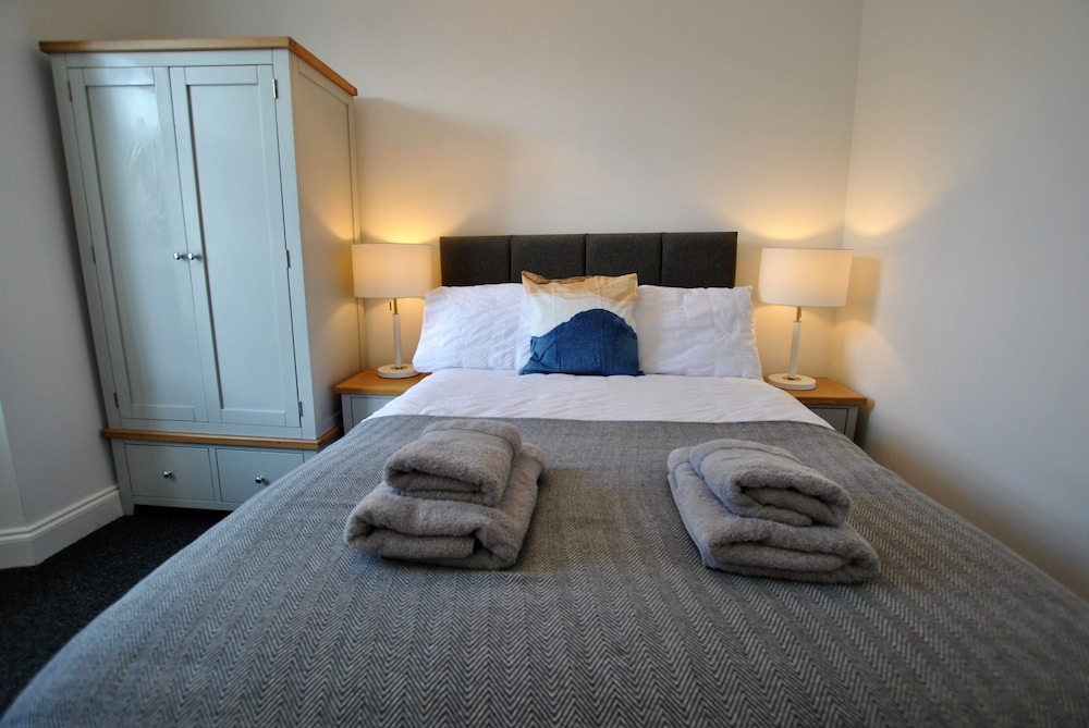 May View - Two Bedroom Apartment, Sleeps 4 - Pittenweem