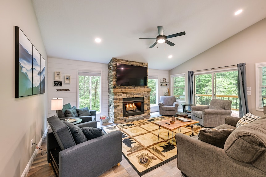 Creekside Cabin In Franklin ~ 8 Mi To Downtown! - Franklin, NC