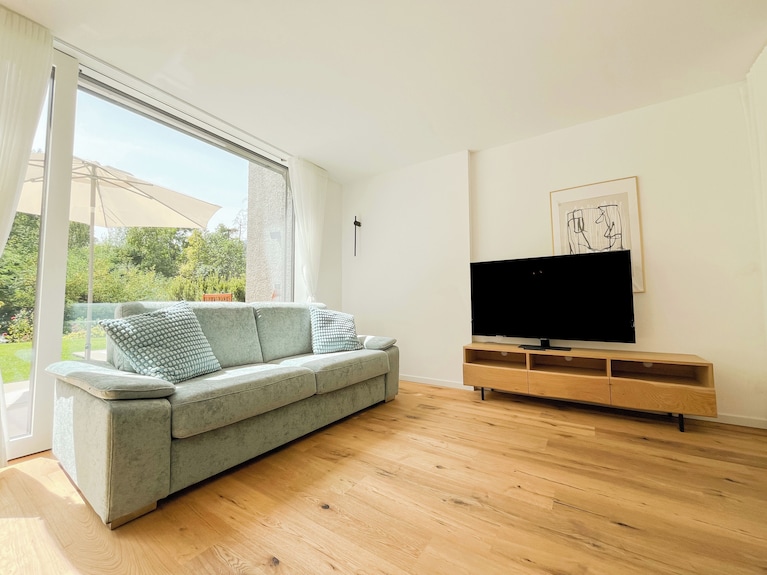 Modern, Luxury, Private Entrance, Garden, Terrace, And Stunning Mountain Views. - ブレッサノネ