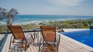 Vila superluxo | Terraço/pátio