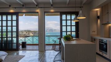 Apartamento, 3 quartos, varanda, vista para a montanha | Vista do alojamento