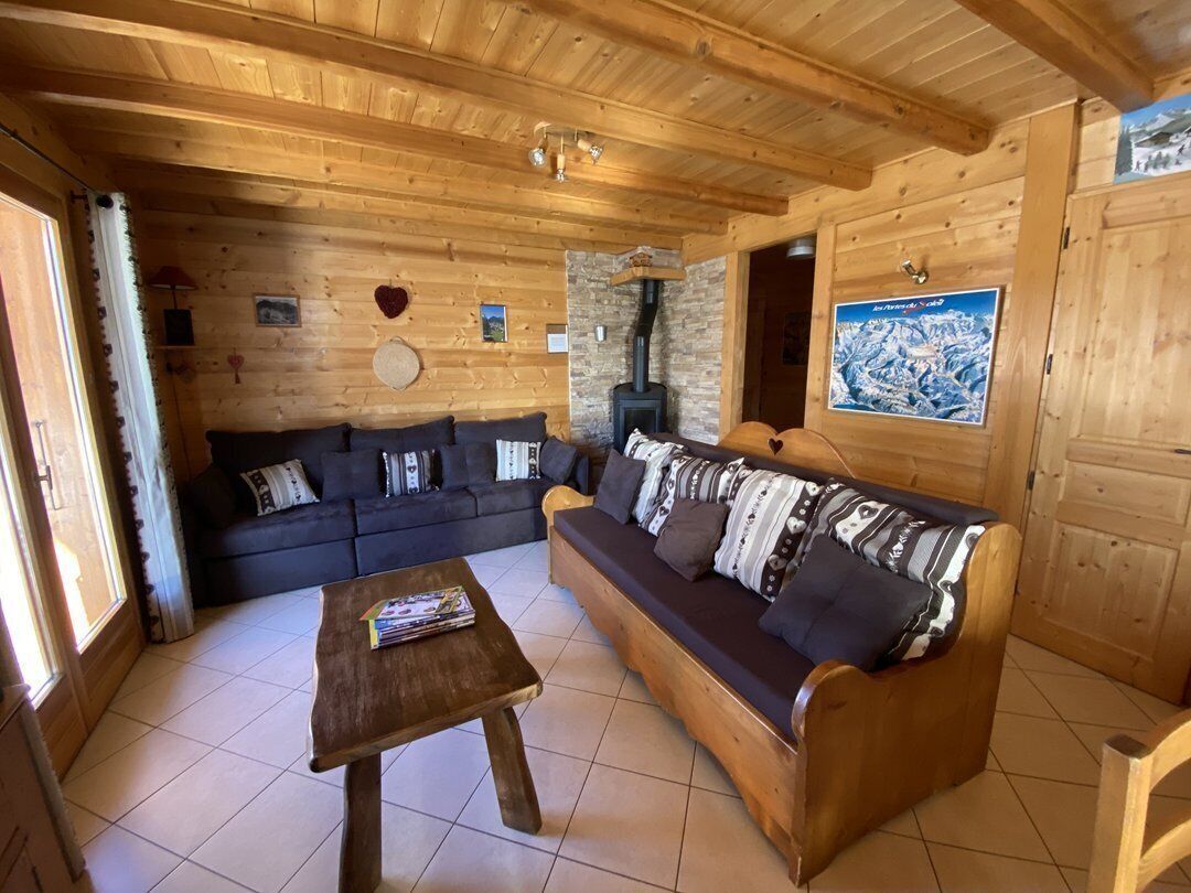 Chalet Le Castor: In The Center Of Chatel - Châtel