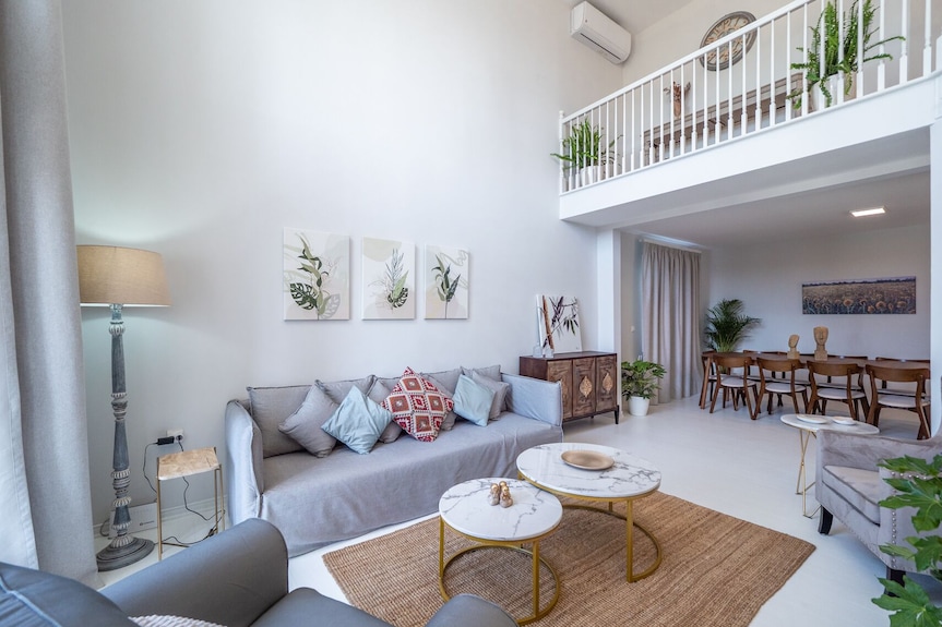 Villa Kostamaria, Spacious 5 Bed, 3ba, Sea View, Private Pool - Kavos