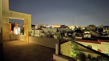 Apartamento, 2 quartos, acessível, fumadores | Varanda