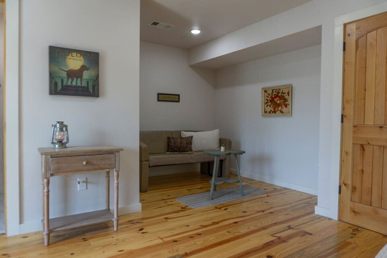 Downtown! Historic Loop Entire Home Free Parking - Arkansas