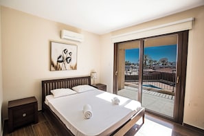Apartamento, 2 quartos, varanda, Vista para a cidade | 2 quartos