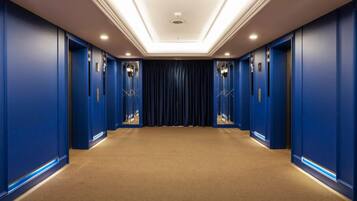 Entrada (vista interior)