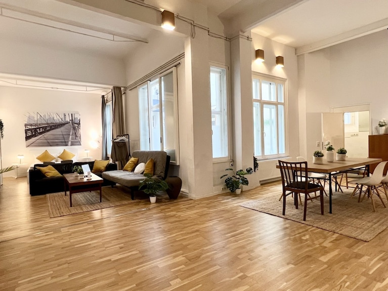Großes Loft-apartment In Bremen Mitte - Bremen