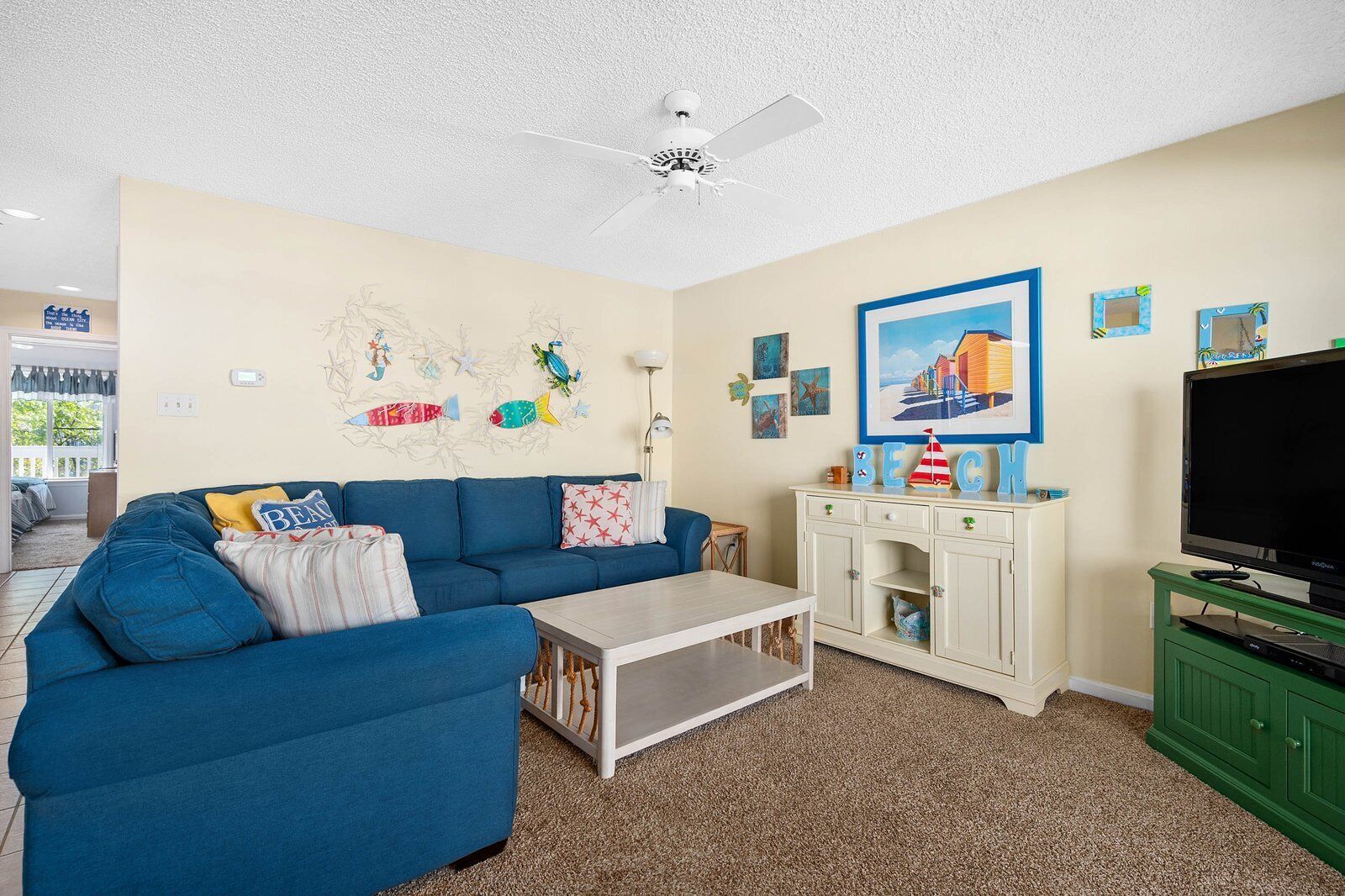 Hidden Harbour V 291w - Lovely 2 Br/2ba On Canal With Outdoor Pool. Ez Walk To Beach. - Ocean Pines, MD