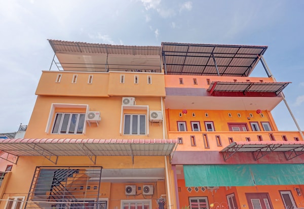 Hotel O Octav Homestay - Batam