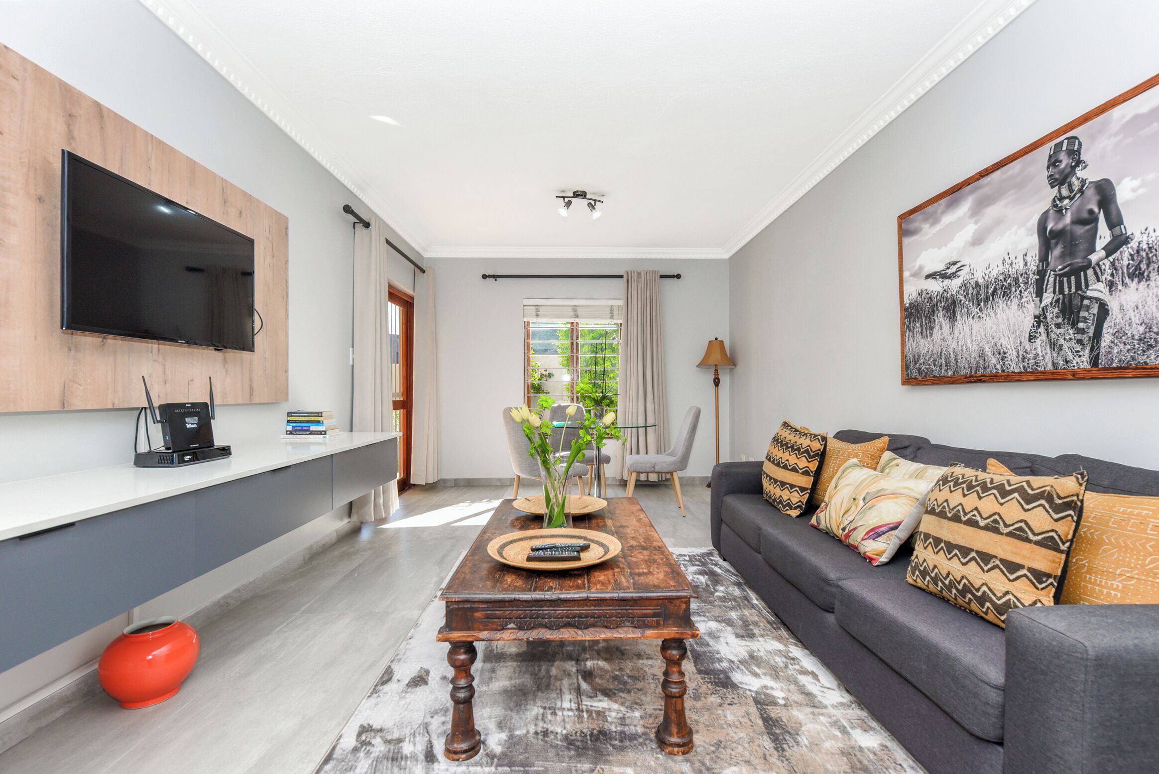 Apartamento grand | Área de estar | TV de tela plana, Netflix, serviços de streaming
