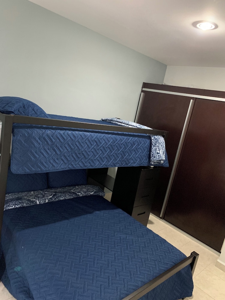 Family-sized Apartment 10 Min Drive From The Beach - Playa del Carmen